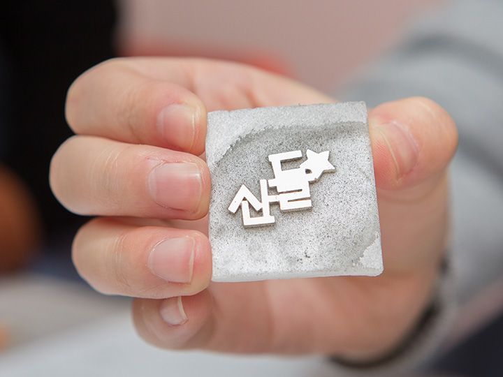 Lettering Jewelry Lab｜市庁・光化門(ソウル)の観光スポット｜韓国旅行「コネスト」