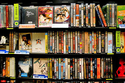 韓国でCDを買おう！ | K-POP入門 | 韓国文化と生活｜韓国旅行「コネスト」