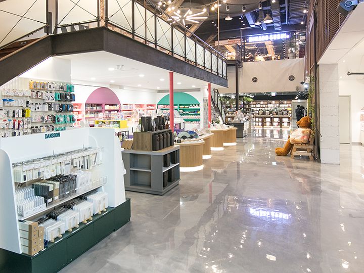 NOON SQUARE｜明洞(ソウル)のショッピング店｜韓国旅行「コネスト」