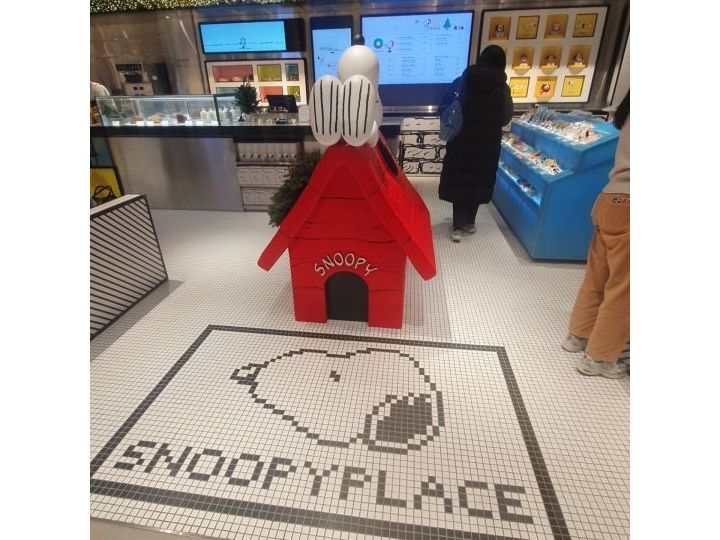 SNOOPY PLACE 新世界江南店の地図・｜江南駅・三成(COEX)(ソウル)のグルメ・レストラン｜韓国旅行「コネスト」