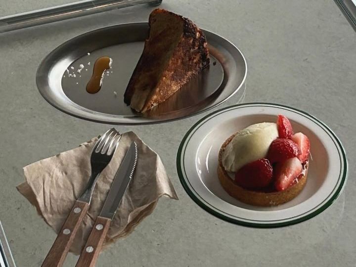 cafe layoutのメニュー表｜新村・梨大(ソウル)のグルメ・レストラン｜韓国旅行「コネスト」