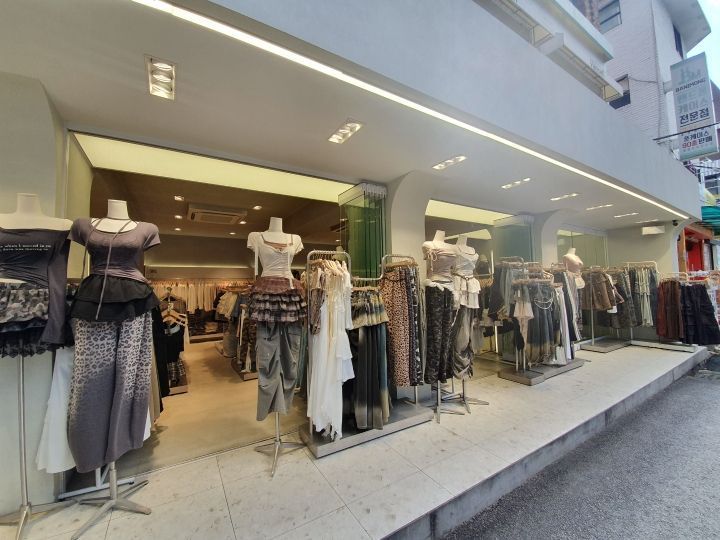 vansellの地図・｜弘大(ソウル)のショッピング店｜韓国旅行「コネスト」